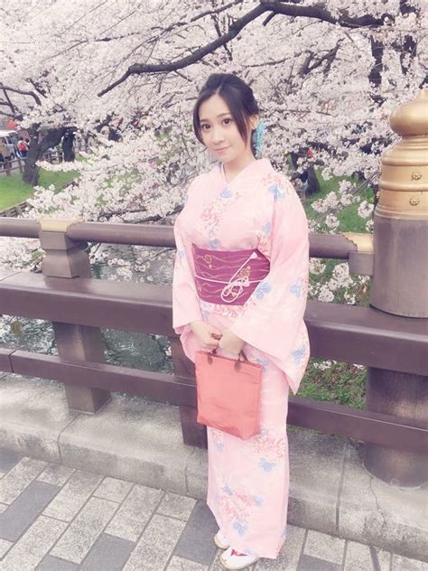 Phoebe菲比超狂隱乳好身材藏不住 表特正咩 冰楓論壇 綜合論壇 遊戲攻略 外掛下載 軟體下載 省錢優惠 星座運勢 手機APP
