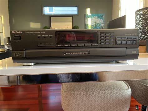 Technics SL PD5 Stereo CD Player 5 Disc Changer For Sale Canuck Audio Mart