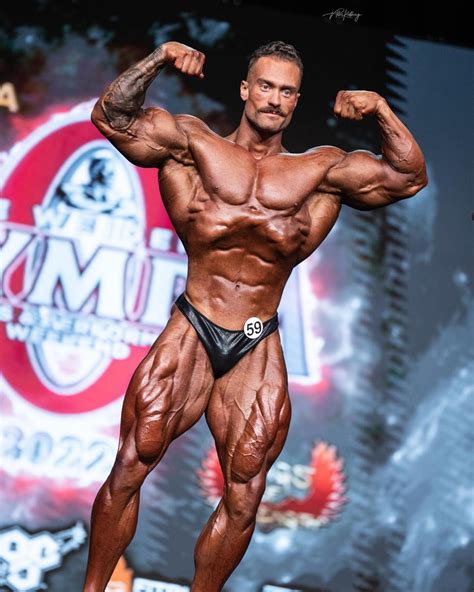Крис Бамстед Chris Bumstead Рост Вес Тренировки Биография и