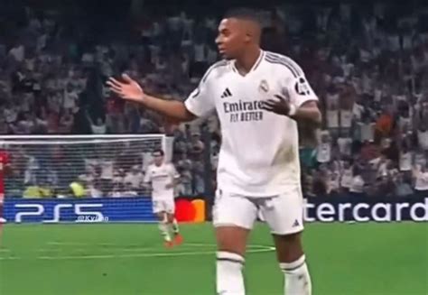 Watch Kylian Mbappe Reaction To Endrick Felipe Goal Goes Viral Football España