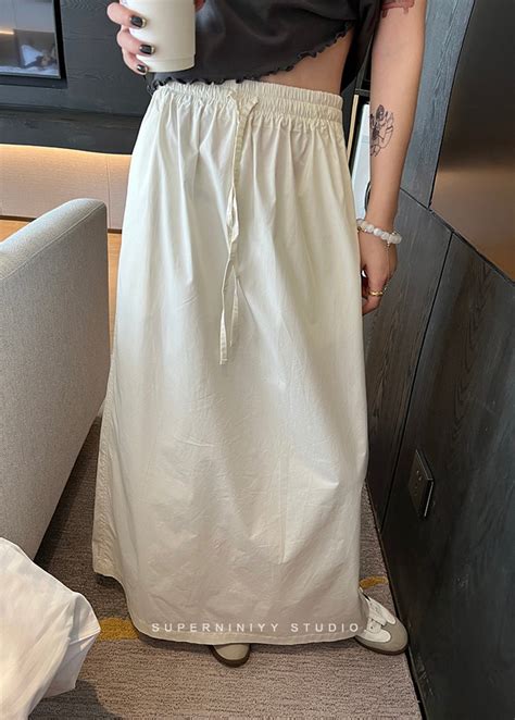쫀덕 허리 밴딩 롱 뒷 트임 스커트