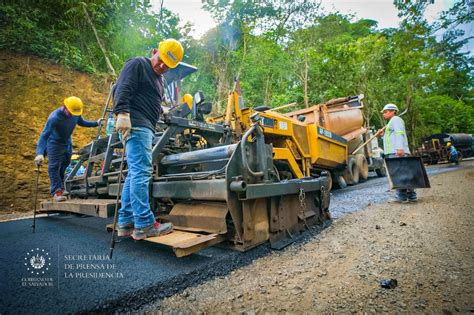 El Gobierno construye kilómetros de calles perimetrales en las cercanías del embalse de la