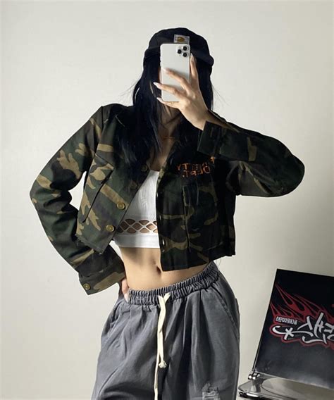 제니 밀리터리 크롭 자켓 무대의상 댄스 단체복 츄리닝 트레이닝 방송댄스 걸스힙합 Y2k 에이블리