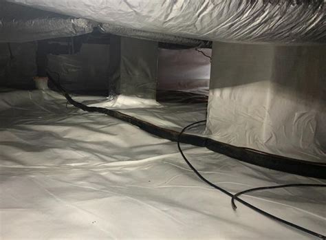Crawl Space Solutions Of Arkansas Before And After Photo Set Moisture