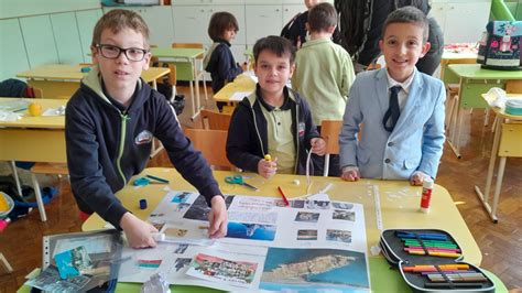 Изработване проекти за 3 март от учениците от 1 б клас