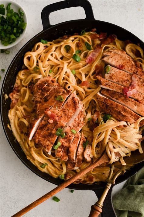 Cajun Chicken Alfredo Pasta The Forked Spoon