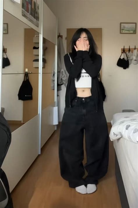 Pin Tillagd Av ° 𖥔 På Épingles Créées Par Vous