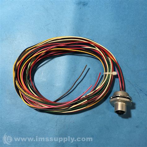 Mencom MDC FR M Pole Female Straight Micro DC Cable IMS Supply