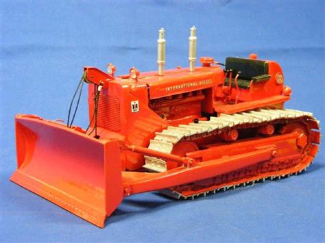 Buffalo Road Imports Ih Td 24 Dozer With Cable Blade Le 50 Construction Bulldozers Handbuilt