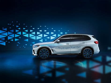Carro movido a hidrogênio alternativa sustentável que dispensará bateria