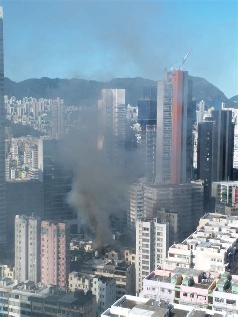 大角嘴唐樓起火 濃煙席捲半空遠處可見 消費券專頁