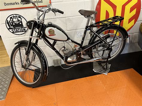 Lion Veteran Knallert årg 1955 Solgt Motorbyen