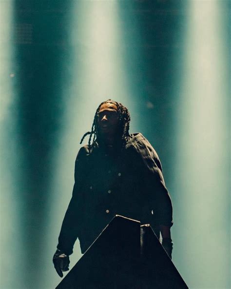 🦋 𝒗𝒍𝒐𝒏𝒆𝒎𝒊𝒎𝒊𝒊🦋 Character Design Fictional Characters Rappers