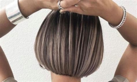 Sexy Easy Hairstyles For Curly Hair Viva Glam Magazine