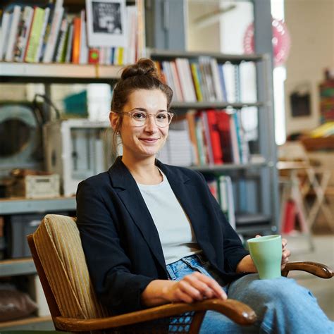 Lisa Budzinski Immunologin And Science Slammerin Swr Kultur