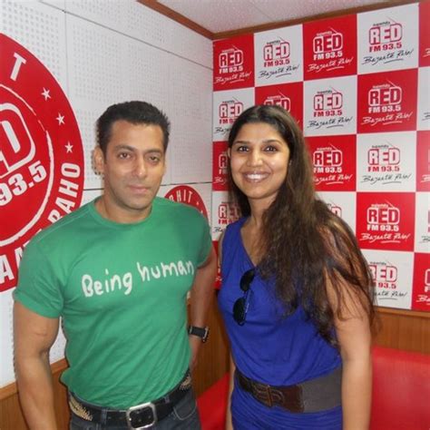 Rj Devaki Brings Salmaan Ring Tones On 93 5 Red Fm Bajate Raho By Rj