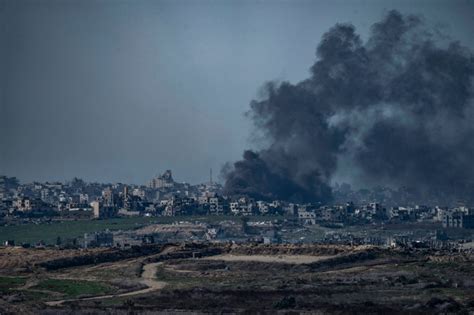 بعد إتفاق وقف إطلاق النار قصف إسرائيلي عنيف على غزة