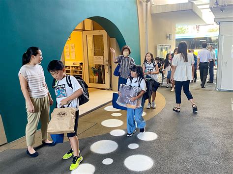 School Life ー The First Day Back Lca Elementary