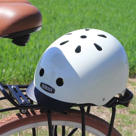 Nutcase Helmet Review Bicycle Universe