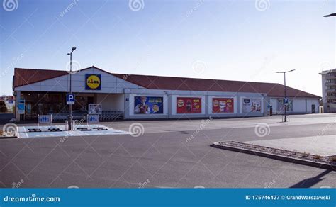 Lidl Supermarket In Warsaw Modern Building Editorial Photography
