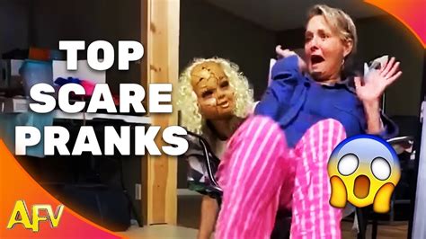 Funniest Halloween Pranks And Screams 👻 Funny Videos Compilation