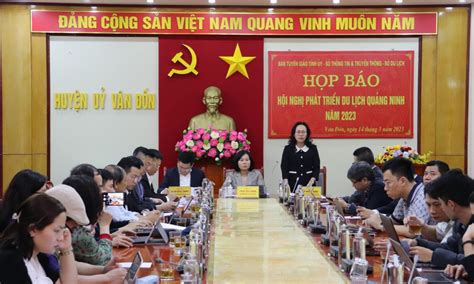Họp Báo Thông Tin Hội Nghị Phát Triển Du Lịch Quảng Ninh Năm 2023 Báo