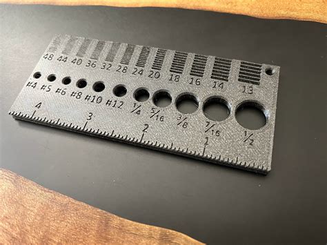 Bolt Gauge With Thread Pitch Identifier Metric And Sae By Dsharlet