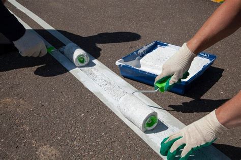 Premium Photo White Line On The Pavement Drawing Markup For A Bike