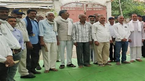 मध्‍य प्रदेश के सागर जिले में आदर्श गांव हर दूसरे घर में बंदूक पर गांव