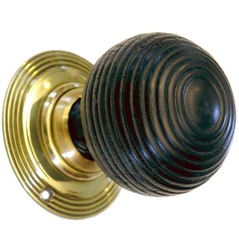 Beehive Wooden Door Knobs Mk