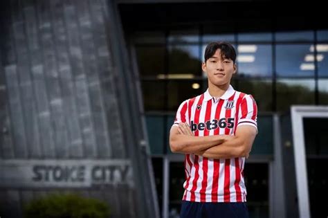 Stoke City Confirm Bae Junho As 15th Signing Of Unprecedented Transfer