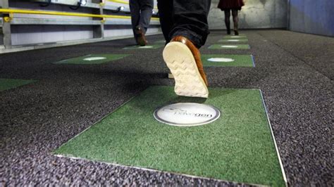 Baldosas Verdes Una Opción Para Generar Energía A Cada Paso Epre