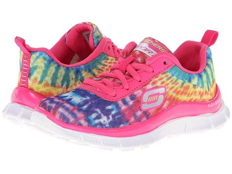 Tenisky Tenisky (62 fotografií): Skechers Shape Ups, Burst a Synergy ...