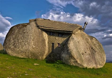 The Worlds Ugliest House Nomatto