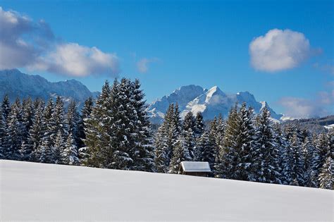Blick von den Buckelwiesen bei Krün auf Bild kaufen 71094831