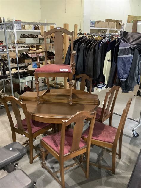 Dining Table With 6 Chairs And 3 Leaf Inserts Able Auctions