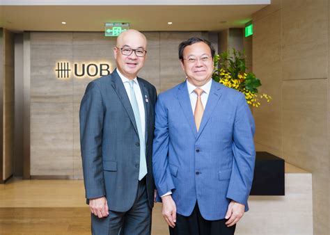 问需于商共谋发展陈靖会长一行赴在沪中国新加坡商会 上海调研 Singapore Chamber of Commerce in China