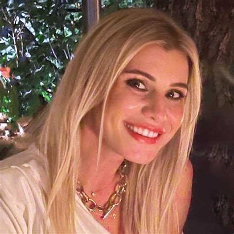 Testim Mousoulos Zeibekiko