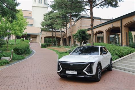 캐딜락코리아 디오니소스 와인 페어서 전기 Suv 리릭 전시 카라이프 뉴스 업계소식