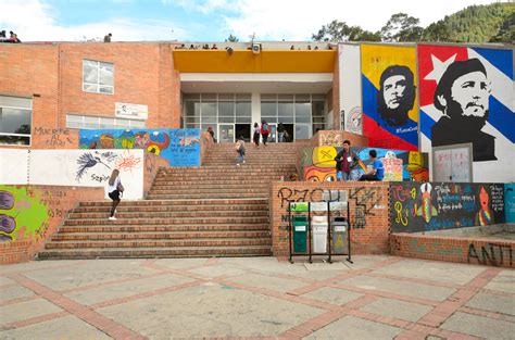 El Proyecto Libro De La Licenciatura De Educación Artística De La