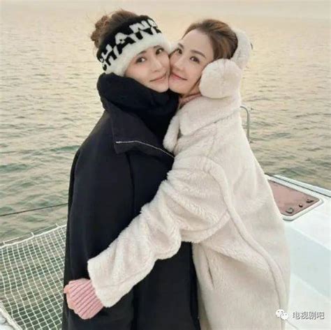 阿sa透露瞒着阿娇等好友隐婚的原因：不想怀疑朋友郑中基节目连最