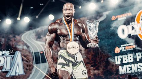 Erin Banks Is The NEW 2022 Men S Physique Olympia Champion Fitness Volt