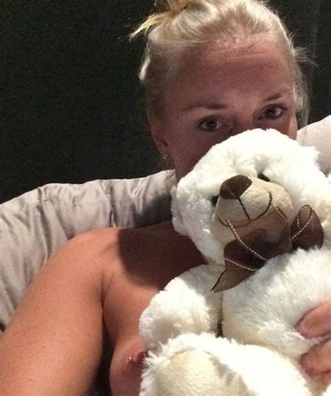 Lindsey Vonn Nude Porn Pictures Xxx Photos Sex Images 4089301 Pictoa