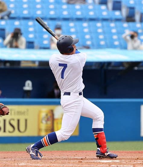 東都大学野球 駒大・鵜飼が4試合連続本塁打：東京新聞デジタル