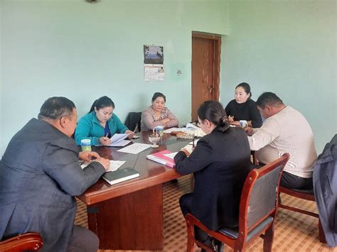 Сумын Улаан Загалмайн анхан шатны хорооны удирдах зөвлөлийн хурал боллоо