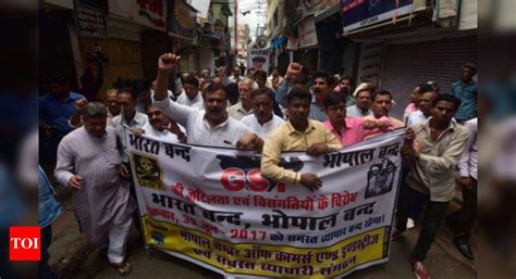 Gst Protest Bhopal Traders Keep Shutters Down Protesting Gst Bhopal