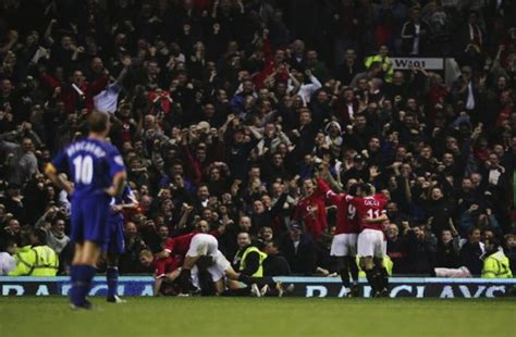 Throwback Thursday United End Arsenals Unbeaten Run Per Sources