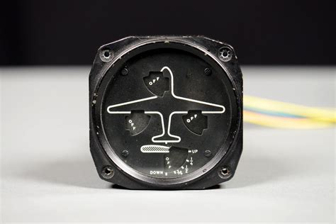 Converting A Ww2 Era Landing Gear And Flaps Indicator Into A Usb