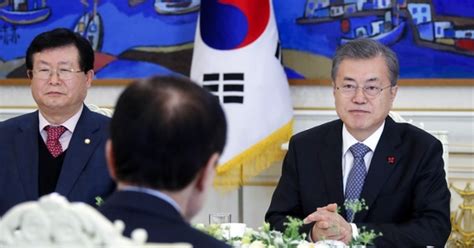 文대통령 20개월동안 오직 촛불 민심만 생각