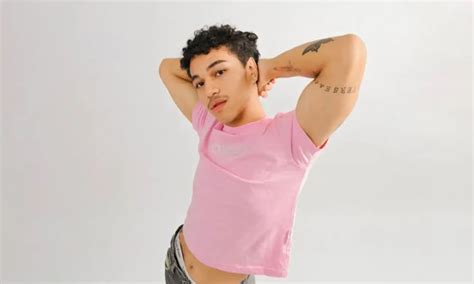 Biodata Dan Agama Emil Mario Seleb Tiktok Yang Sambung Kalimat Syahadat Dengan Kata Kotor